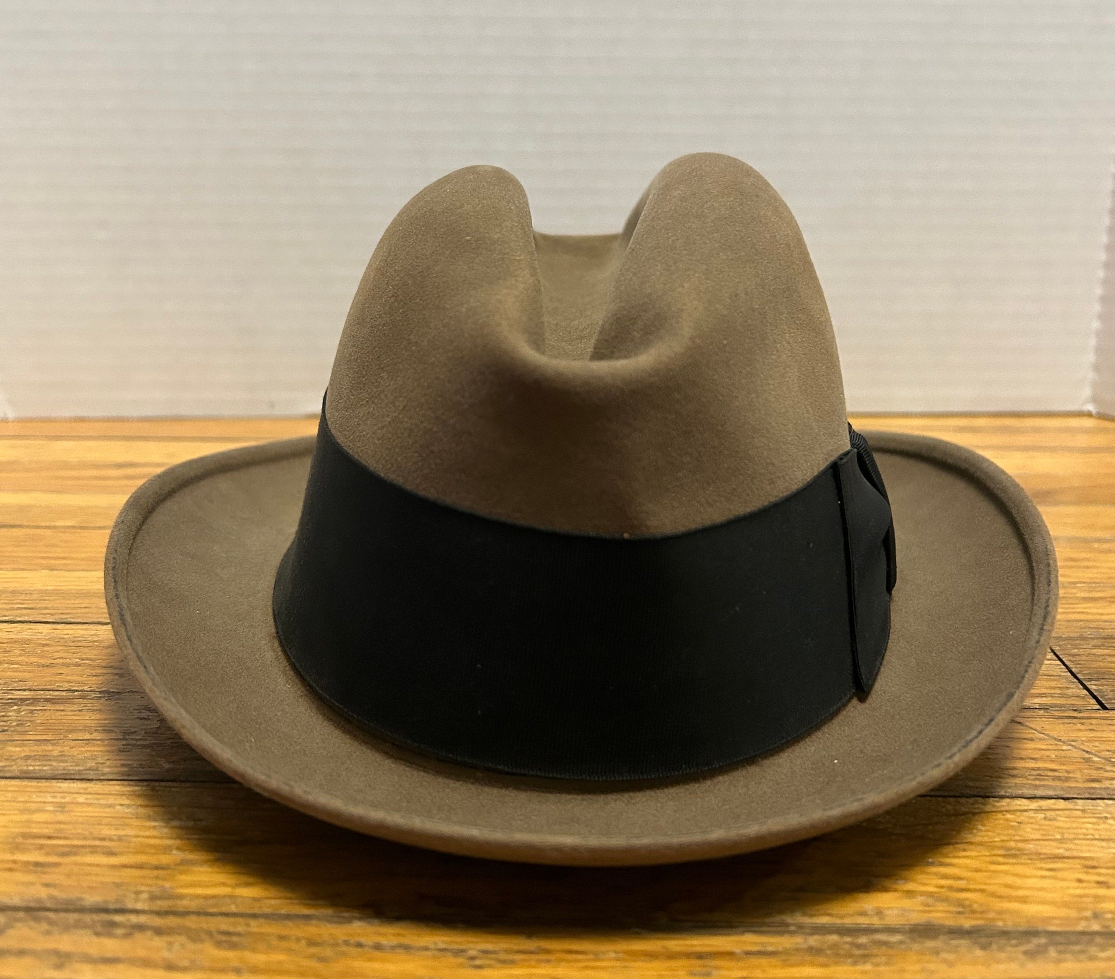 Vintage 1950s Dobbs Twenty Light Brown Fedora Size 7 1/8 Guild Edge ...