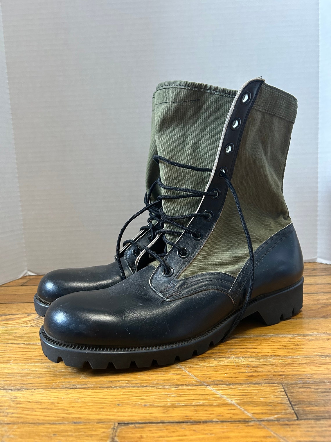Vintage 1960s NOS Vietnam Era Combat Jungle Boots 9N Tropical 2nd ...