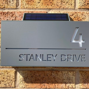 Contemporary Solar House Sign: Illuminated Address Plaque - Etsy UK