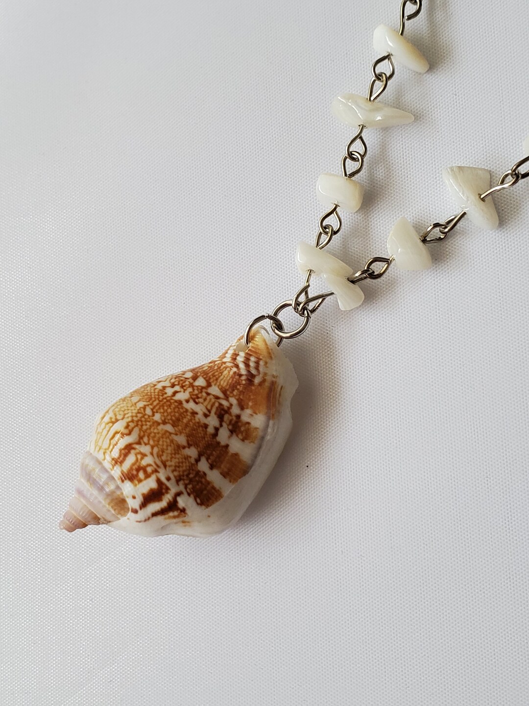 Conch Shell Necklace, Mother of Pearl Chain Necklace, Long Beach Shell ...