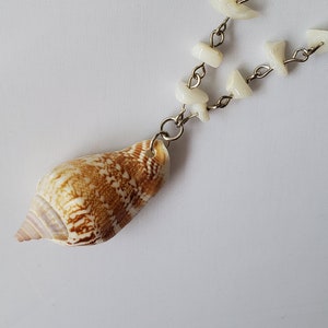 Conch Shell Necklace, Mother of Pearl Chain Necklace, Long Beach Shell ...