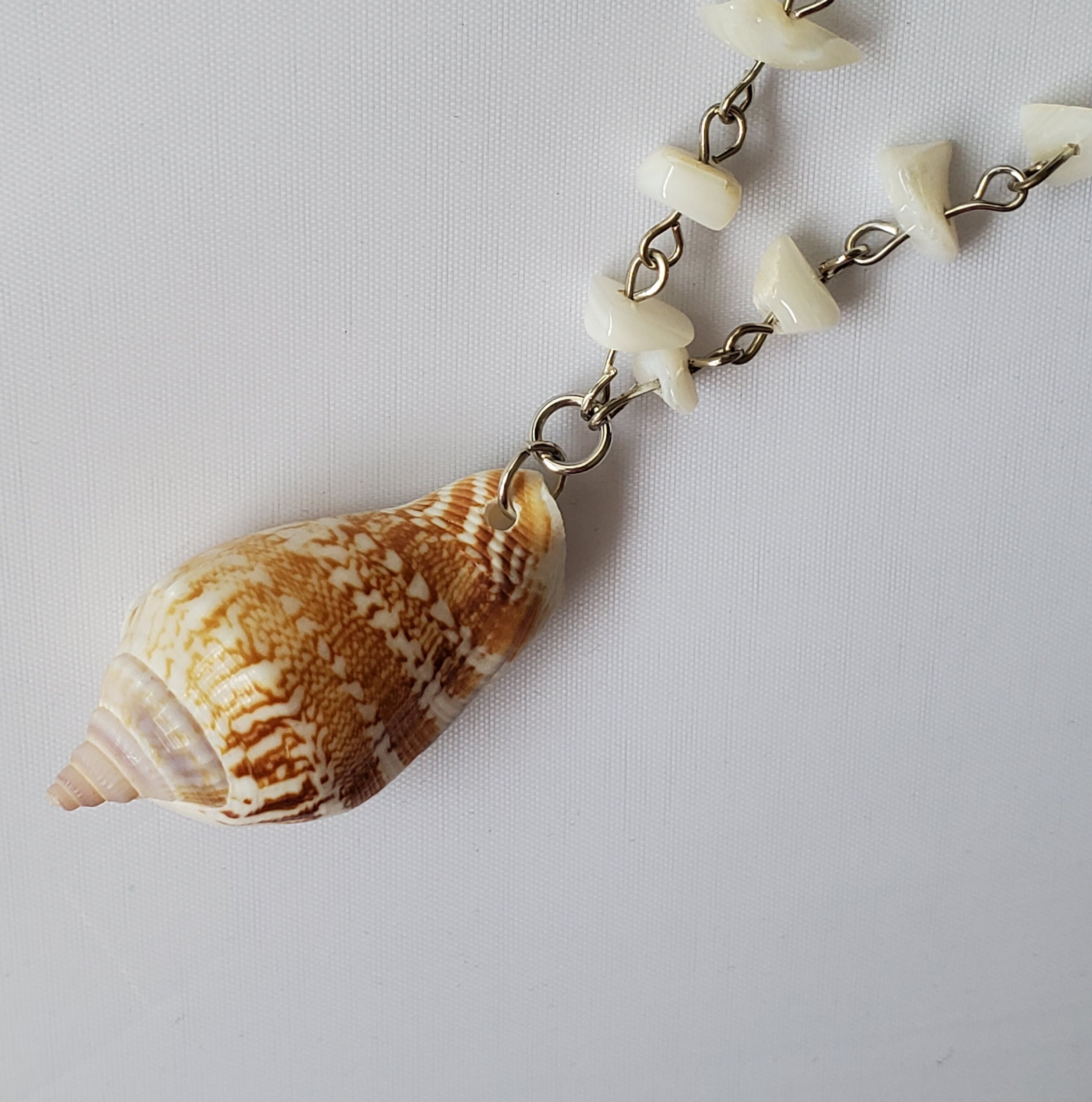 Conch Shell Necklace, Mother of Pearl Chain Necklace, Long Beach Shell ...