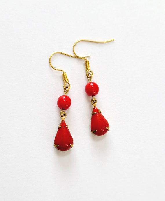 Red Teardrop Dangle Earrings Bright Red Dainty Teardrop Drop Earrings Cute Christmas Red Gold Earrings Red Earrings Cute Earrings Etsy