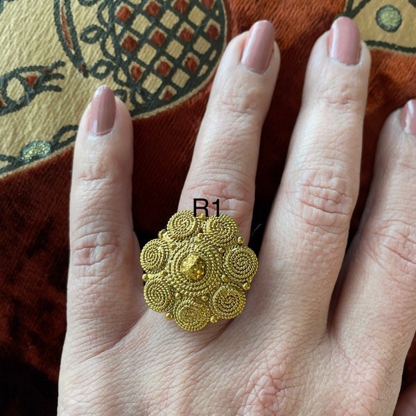 Big Gold Ring - Etsy