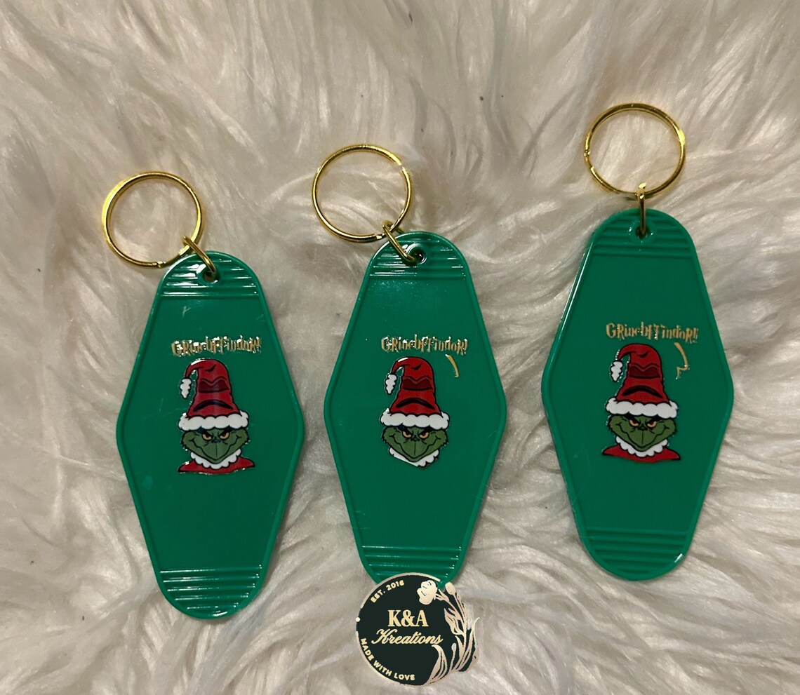 Christmas Grinch Motel Keychain - Etsy