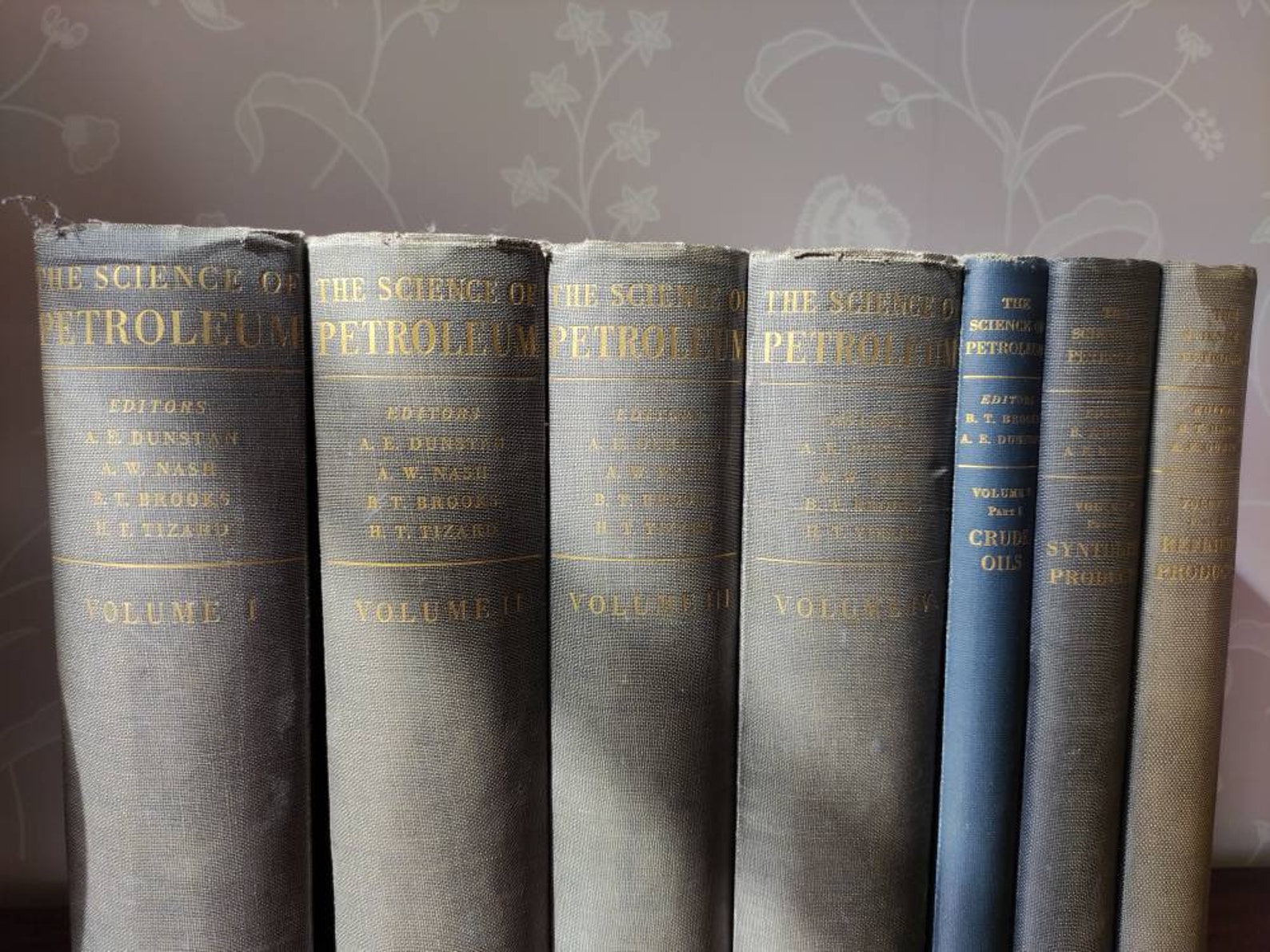 Old Book Science Book Collection Vintage Books Rare Book Set Reference ...