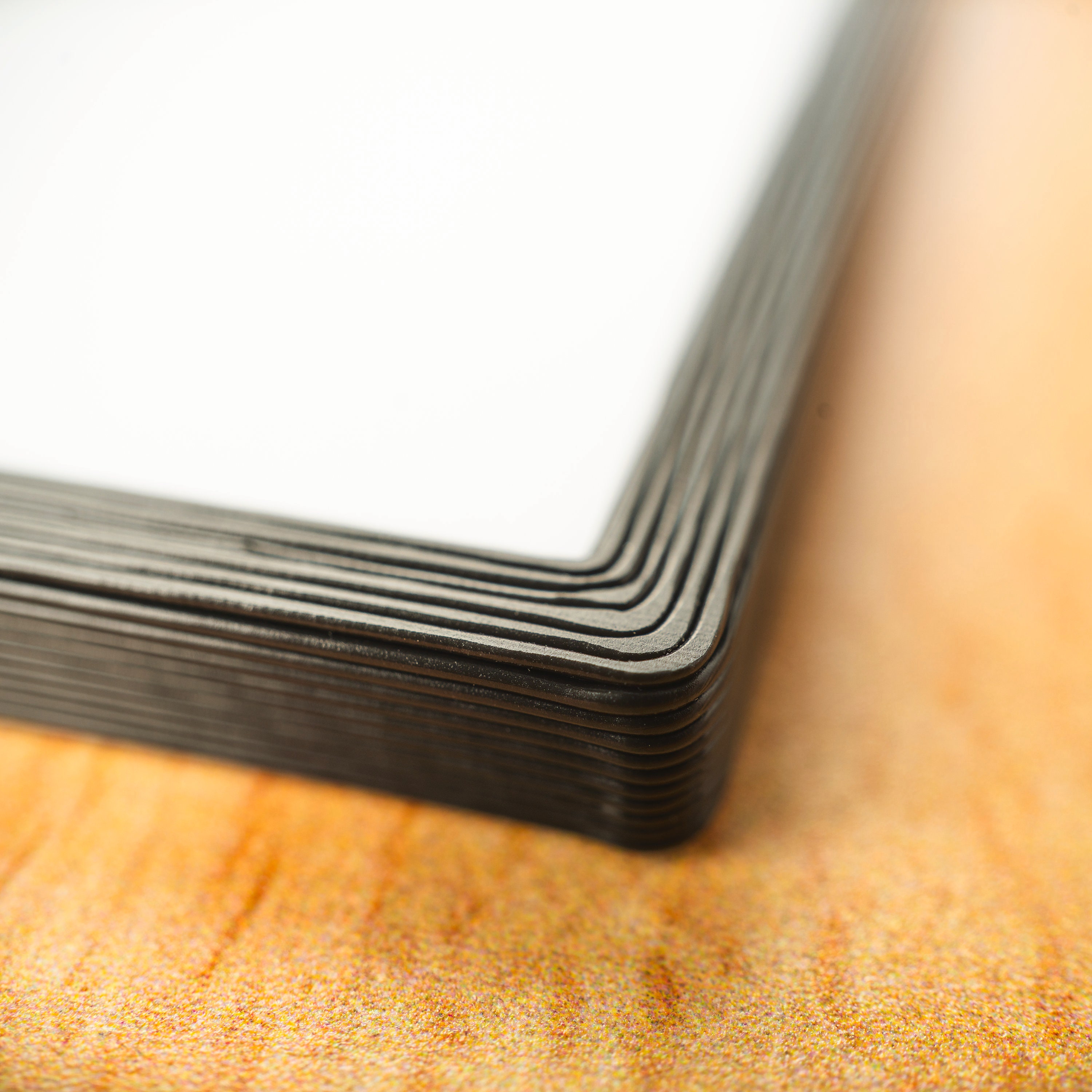 Black 3D Printed 4x6 Minimal Low Profile Magnetic Photo Frame ...