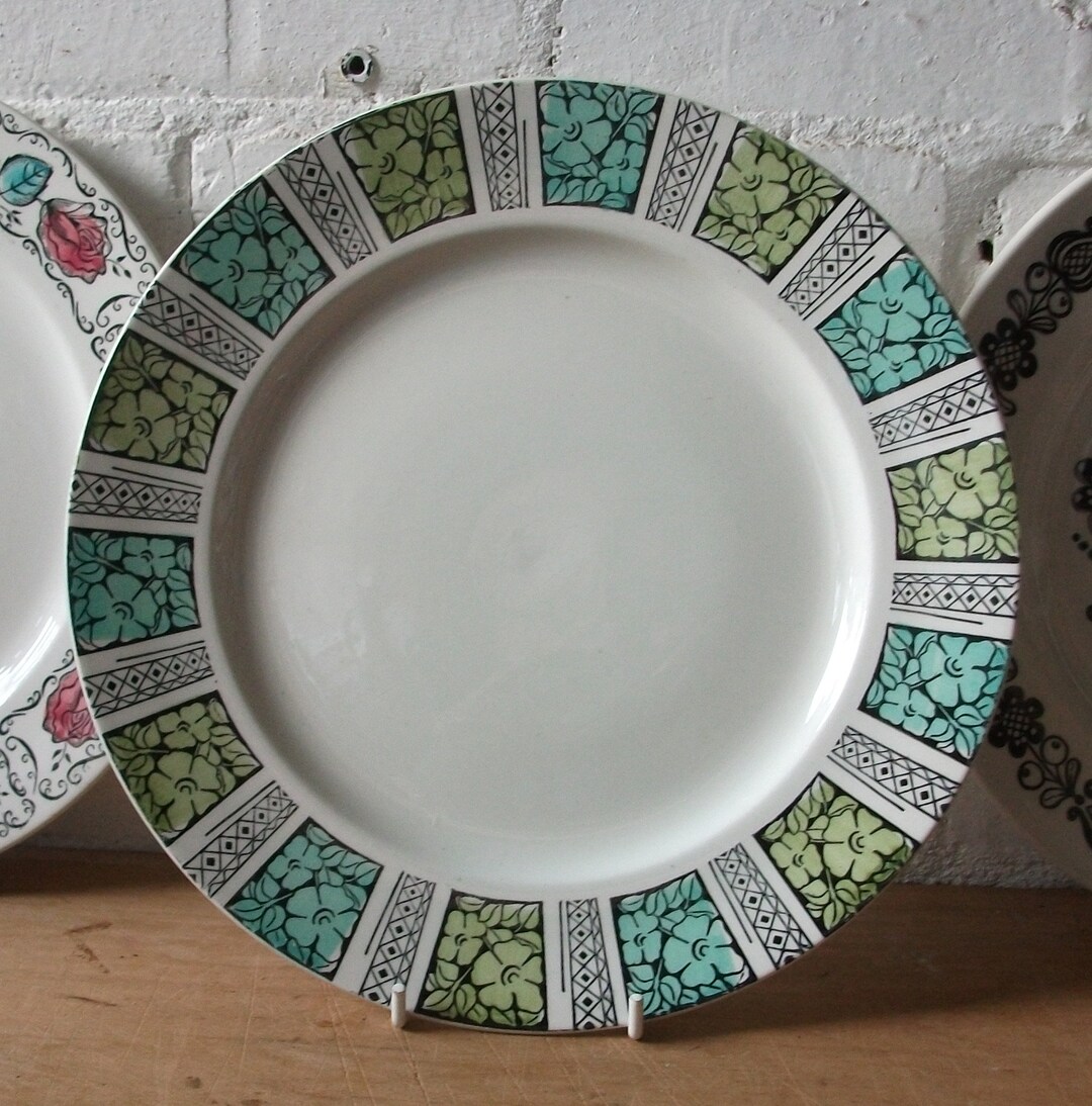 Kathy Winkle Dinner Plate. Retro Entertaining. Vintage 1970s Tableware ...