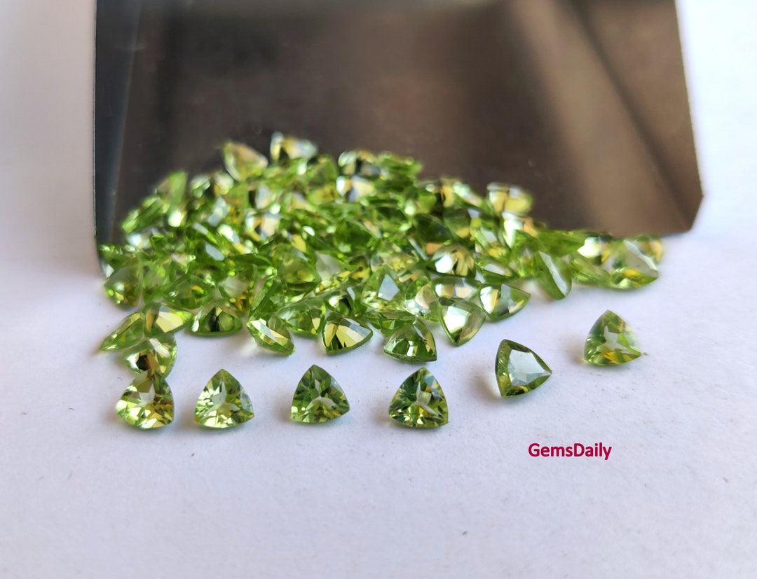 3MM Natural Peridot Trillion Cut Calibrated Peridot Faceted - Etsy