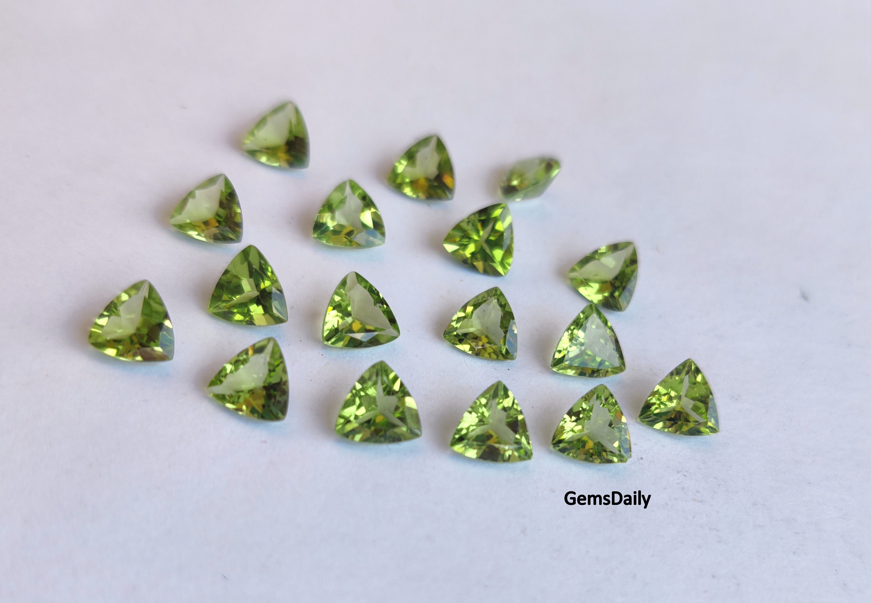 3MM Natural Peridot Trillion Cut Calibrated Peridot Faceted | Etsy