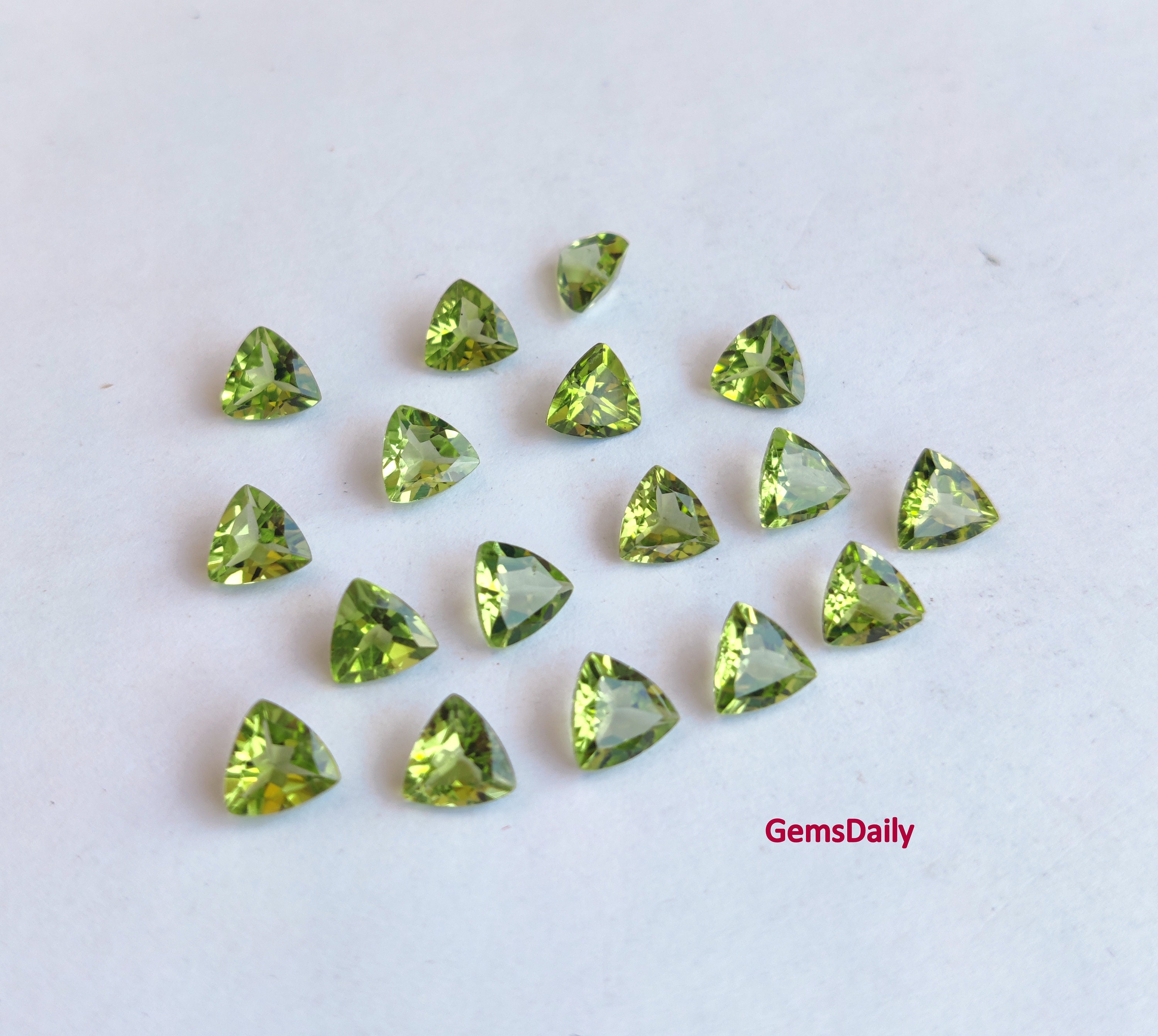 3MM Natural Peridot Trillion Cut Calibrated Peridot Faceted - Etsy