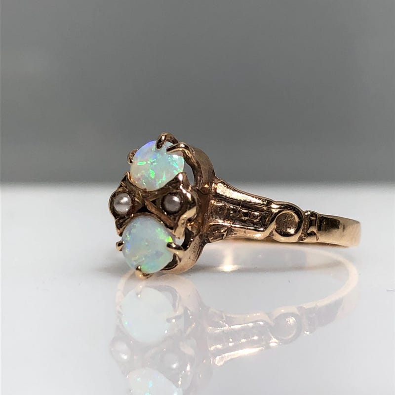 Antique Opal Ring - Etsy