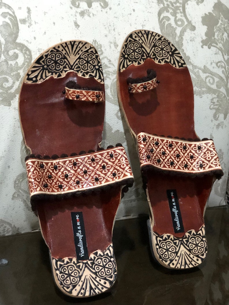 Women Brown Toe Ring Slipper Brown Beaded Kolhapuri Chappals - Etsy