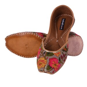 Floral Printed Jutti Shoes, Ethnic Indian Mojari Khussa - Etsy