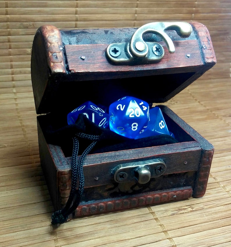 Dungeons and Dragons Dice Box Set Dnd Dice Set Treasure Chest D&D Dice ...