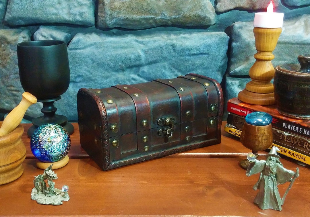 Dungeons and Dragons Dice Box D&D Treasure Chest DND Spell Card Deck ...