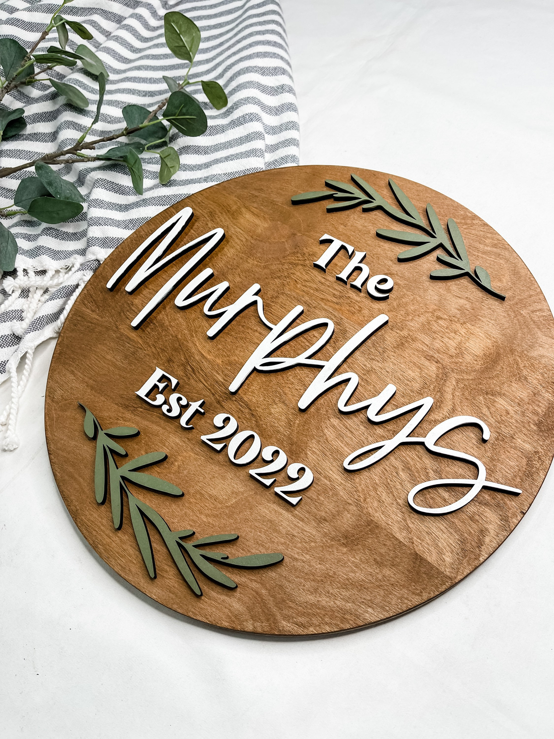 Round Last Name Sign Round Wedding Sign Established Sign - Etsy
