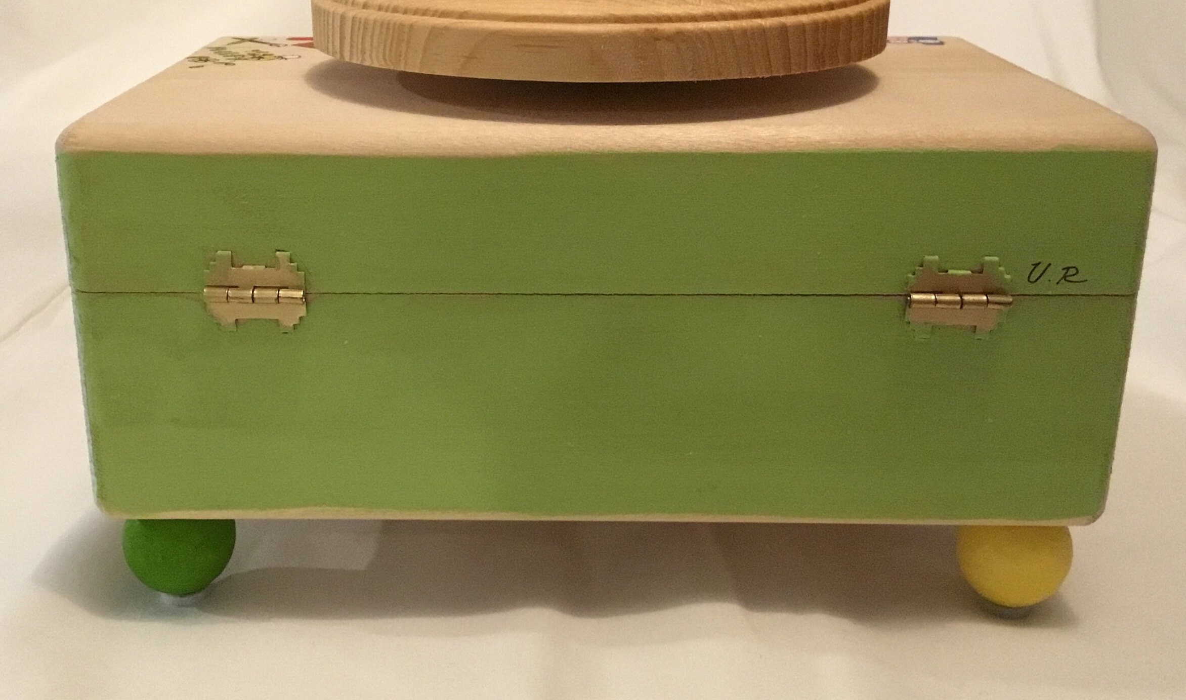 Snoopys Art Studio Music Box - Etsy