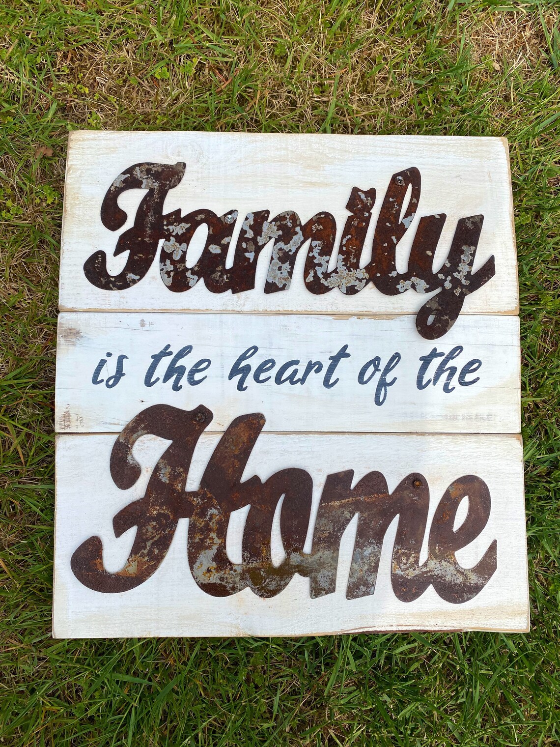 Family is the Heart of the Home Farmhouse Decor Family - Etsy