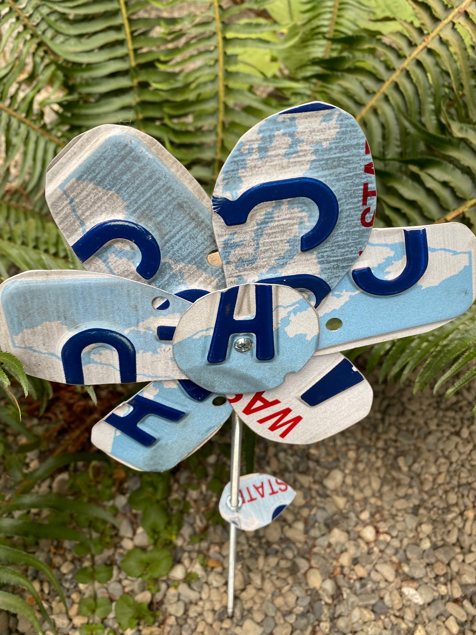 License Plate Garden Flower: Washington State Metal Yard Art - Etsy
