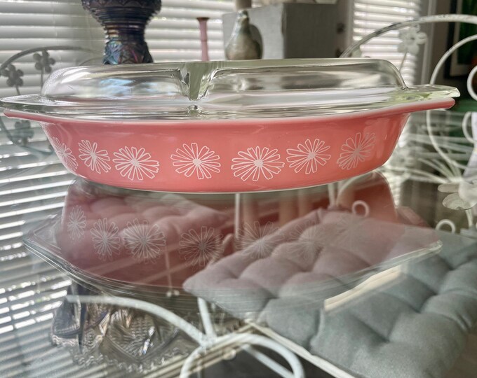 Vintage Pink Daisy PYREX Divided Dish With Lid - Etsy