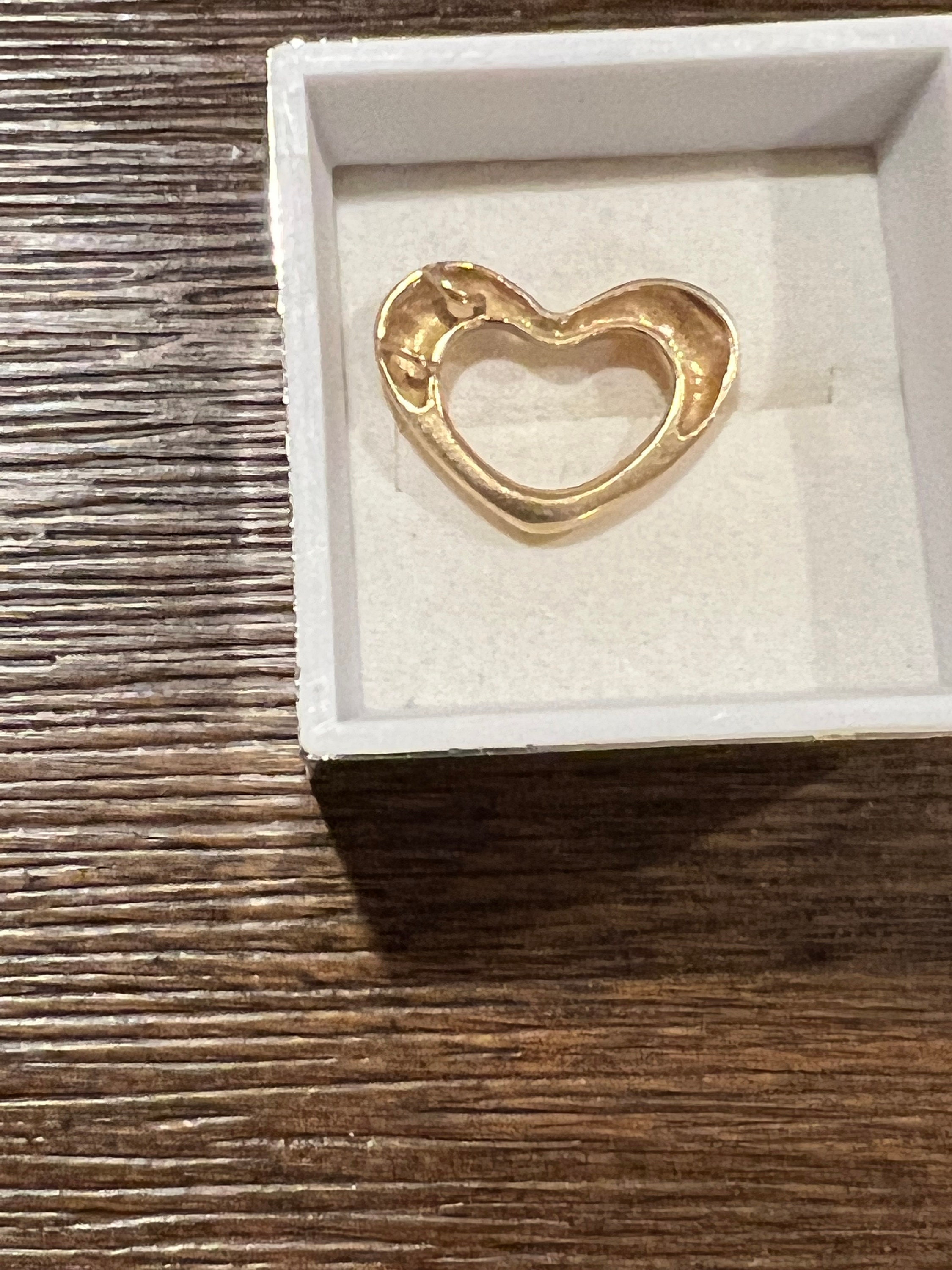 Vintage 14k Gold Floating Heart Pendant - Etsy