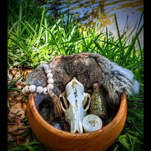 CUSTOM RITUAL SET - Seidr/volva/wyrd/altar - God/rune/element/heathen ...