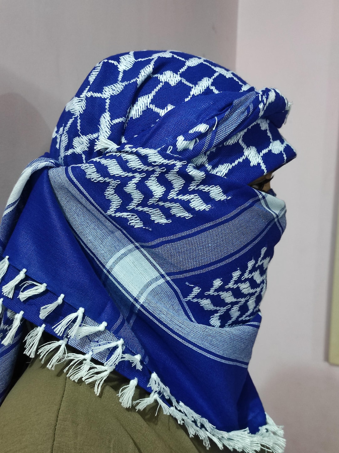 Blue Palestine Keffiyeh Scarf: Traditional Arab Shemagh With Tassels ...