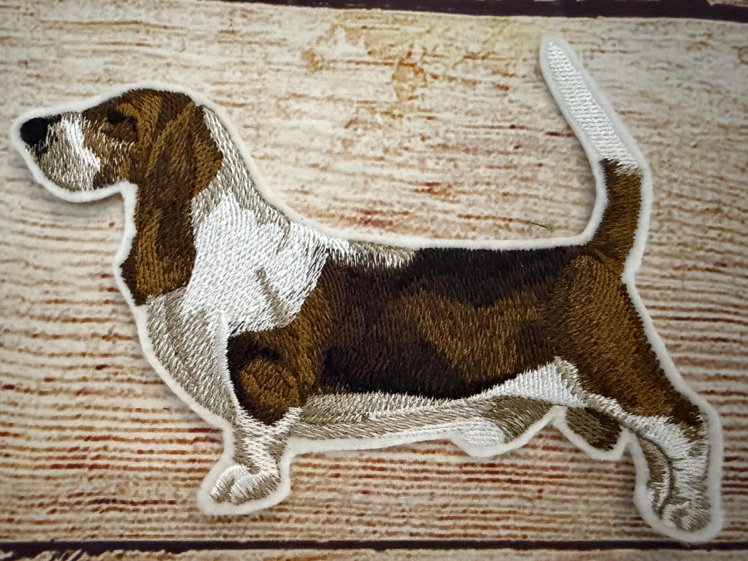 Basset Hound Dog Patch, Pet Badge, Embroidered Decoration, Iron-on ...