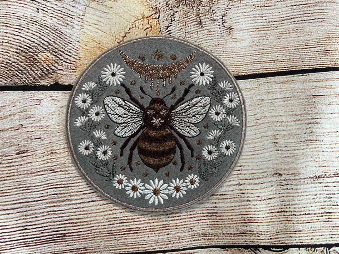 Bee Patch, Bumblebee Patch, Bee and Moon Patch, Circle Patch ...