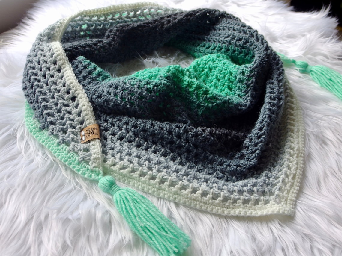 Crochet Triangle Scarf Pattern | Etsy