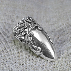 Fingernail Silver Pointer Finger Claw Nail Ring Armor / Finger Nails ...