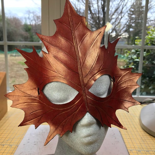 Green Leather Oak Leaf Mask - Etsy