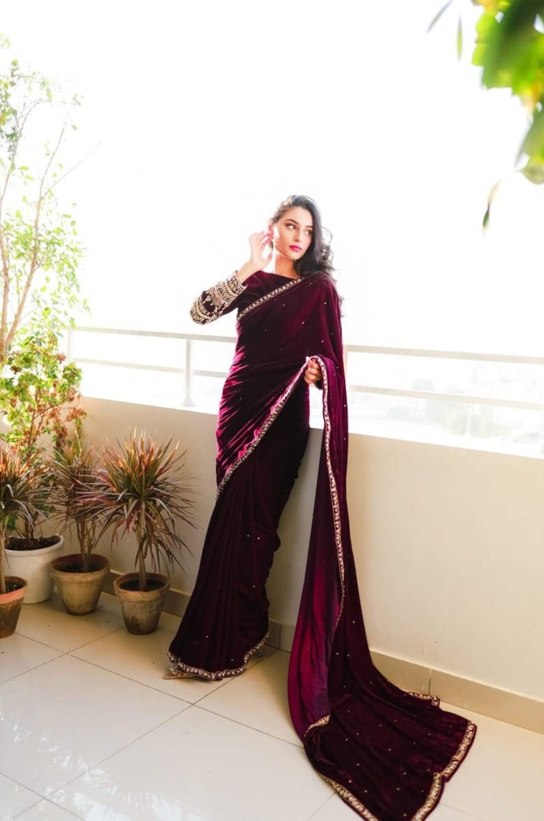 Wine Color Velvet Saree 9000 Velvet Saree Embroidery Work Blouse Bridal ...