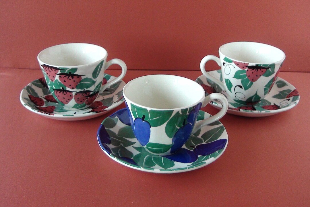 Set Van 3 Kop En Schotels Garden Fruits Van Grindley, England GB, Voor ...