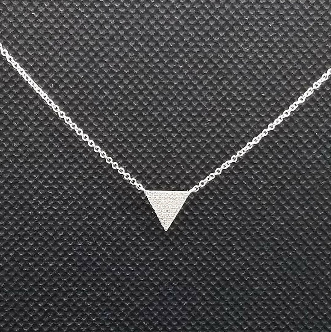 14k Solid White Gold Triangle Diamond Necklace With 0.12 Ct. SI1 ...
