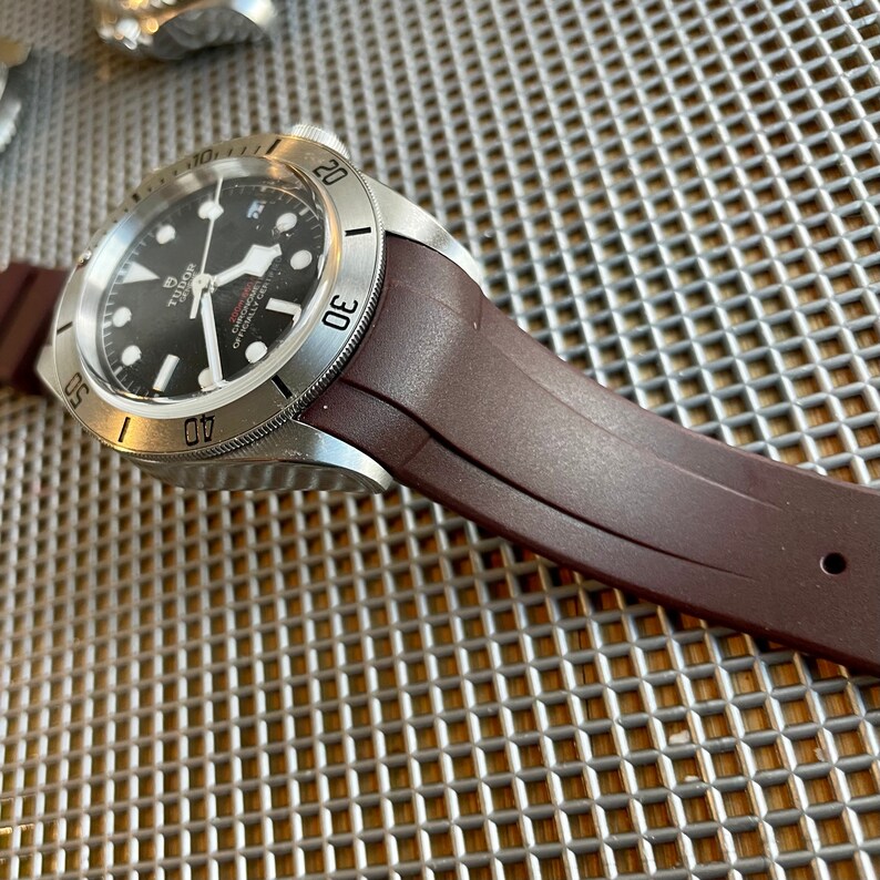 22mm BROWN Vulcanized Rubber BAND Strap for Tudor Black Bay - Etsy