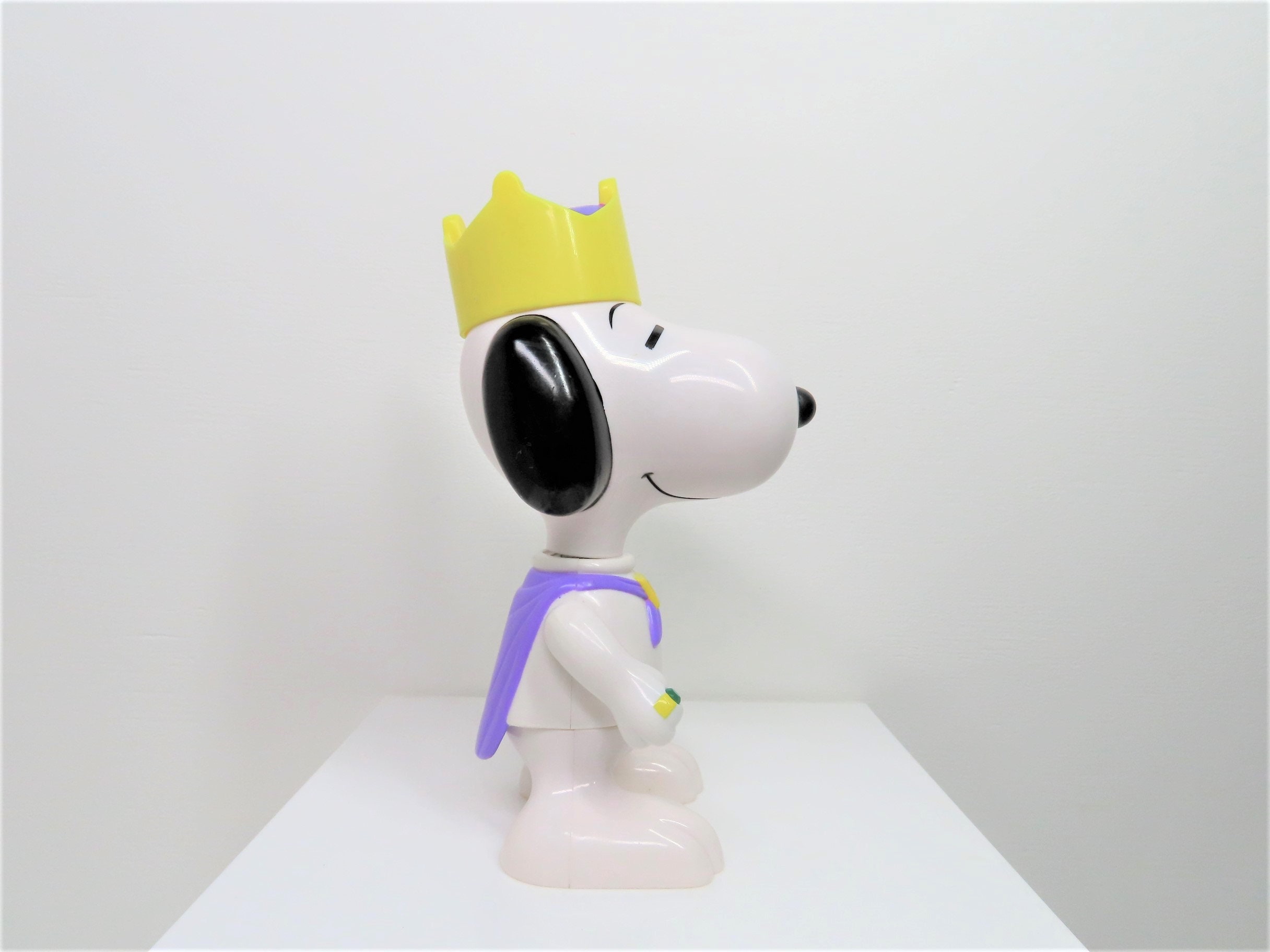 A Vintage 2000 Snoopy King Toy Figure. | Etsy