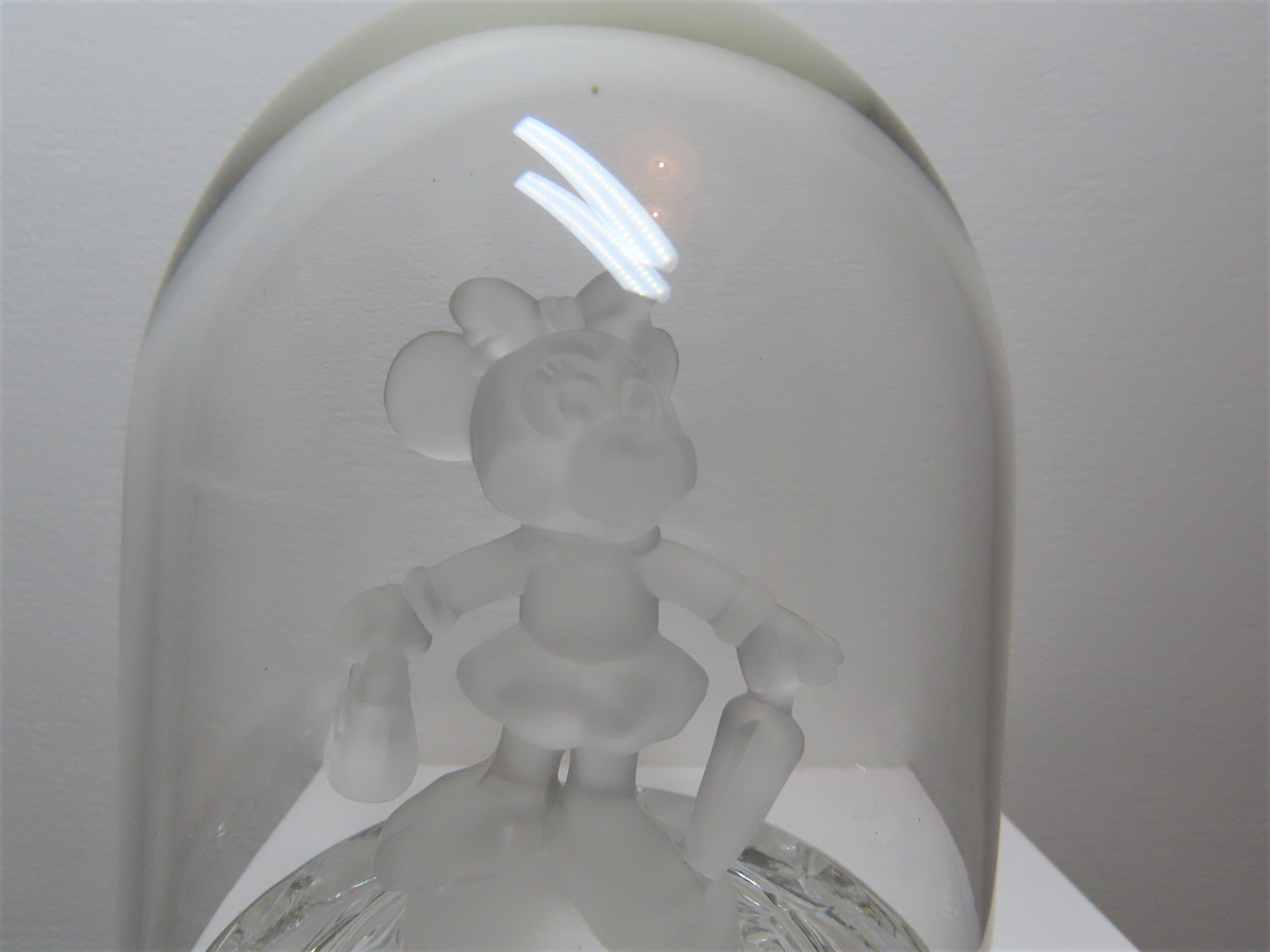 Vintage 1985 Minnie Mouse in Glass Dome, Made in West Germany - Etsy