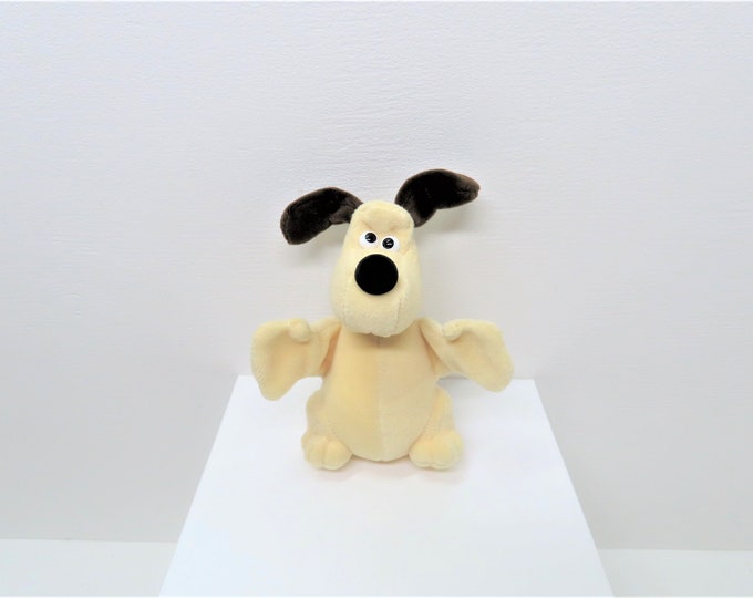 Vintage 1990s Gromit Finger Puppet, Wallace and Gromit Finger Puppet ...