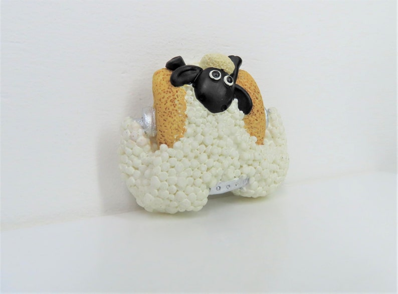 A Vintage Shaun the Sheep 3d Resin Fridge Magnet Bubble Bath. - Etsy