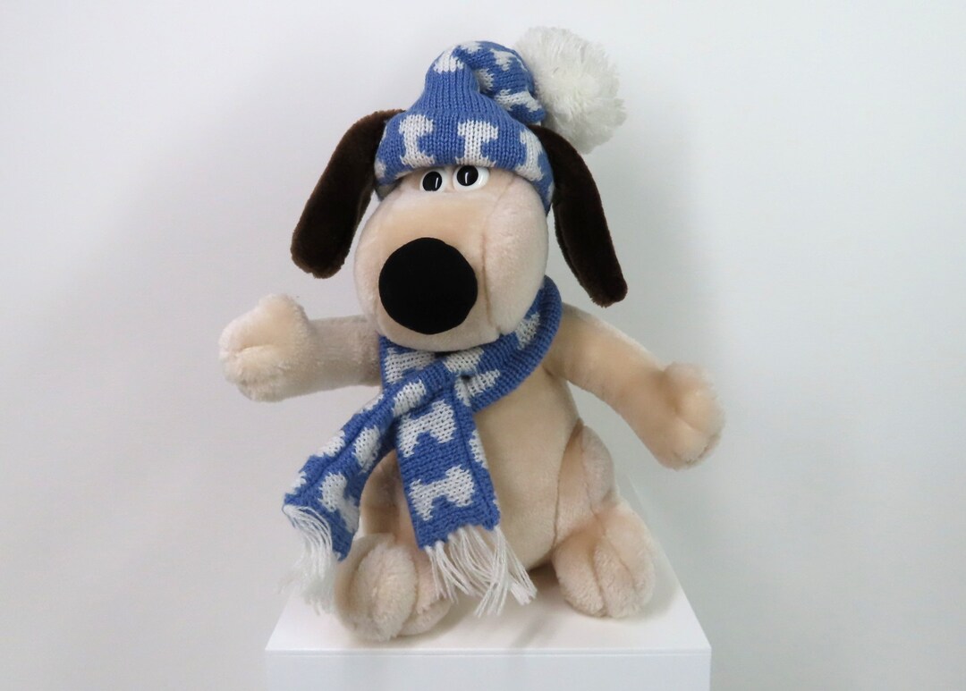 A Vintage 1990s Gromit Dog Plush Toy With Winter Hat and Scarf. Wallace ...