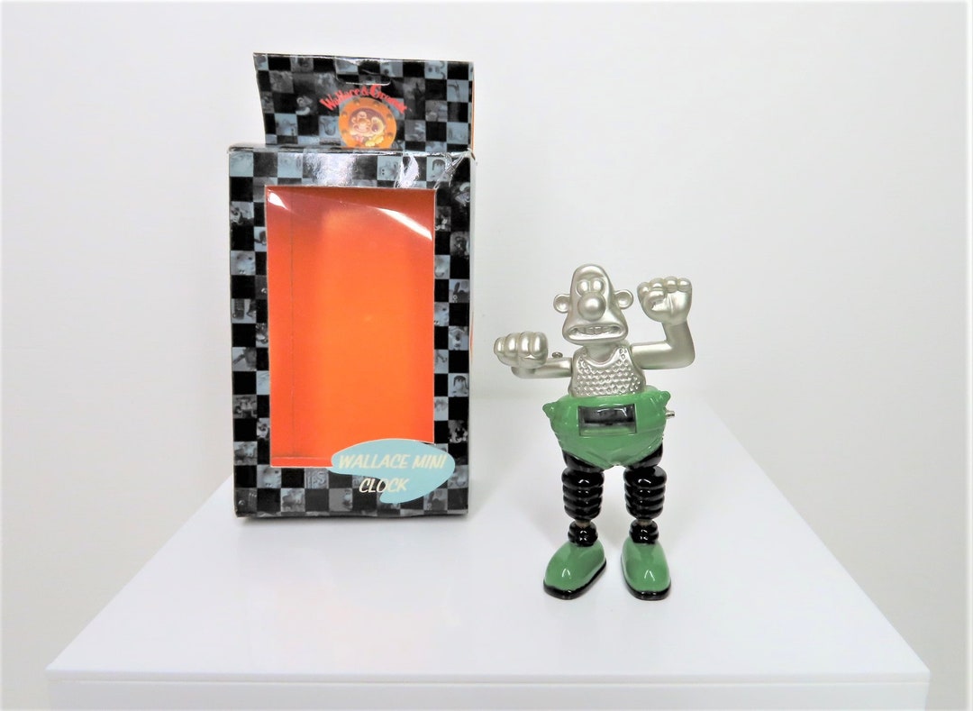 A Vintage 2001 Mini Clock, Wallace and Gromit the Wrong Trousers ...
