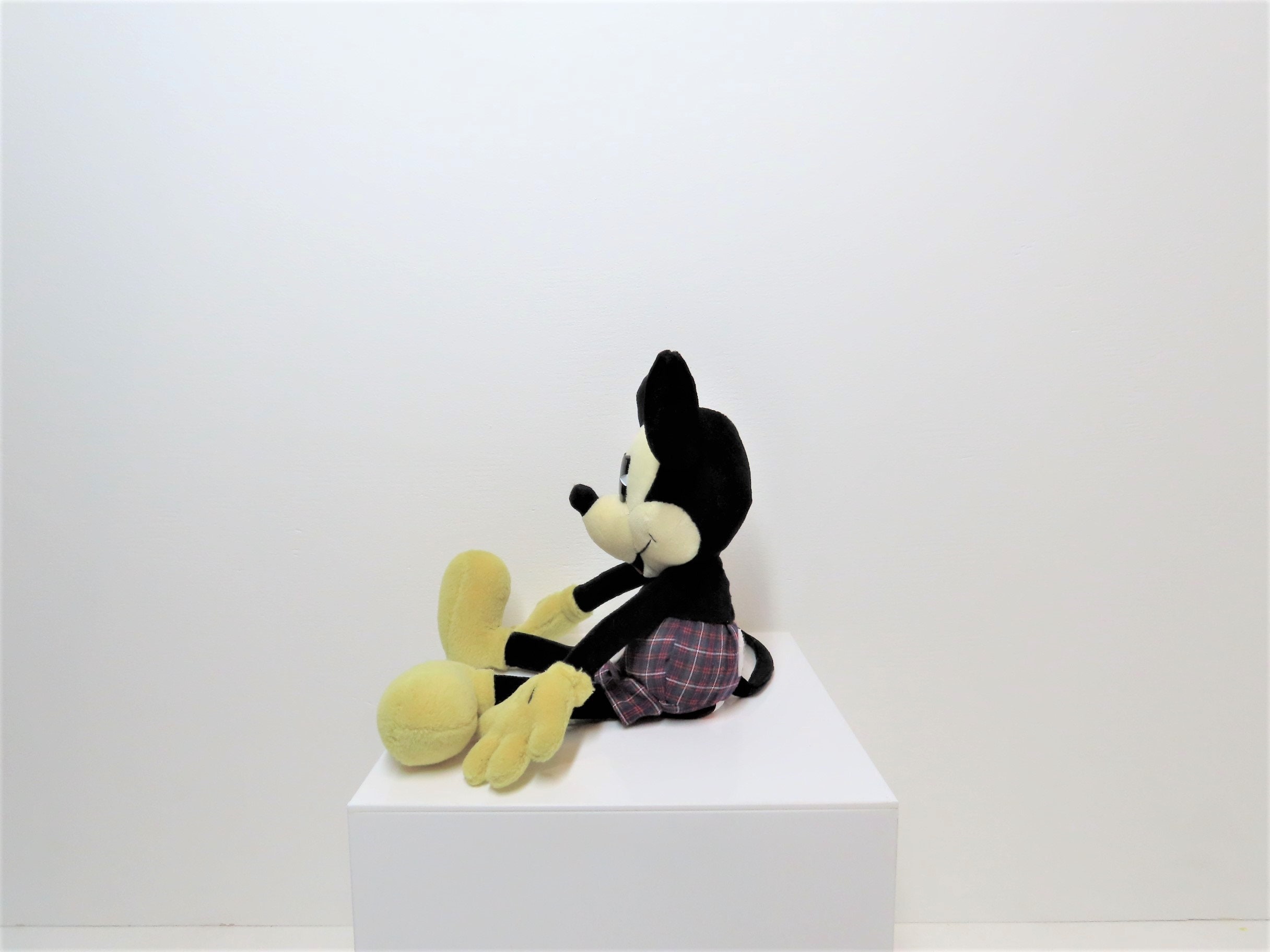 Vintage 1990s GUND Pie Eyed Mickey Mouse Soft Toy Figure - Etsy
