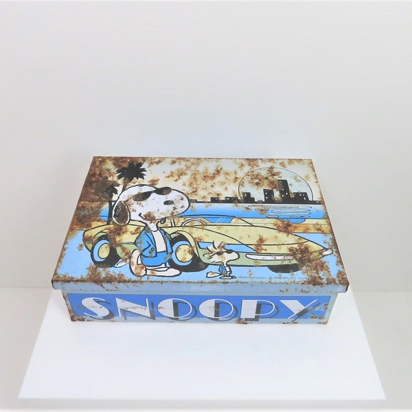 Vintage Snoopy Tin - Etsy