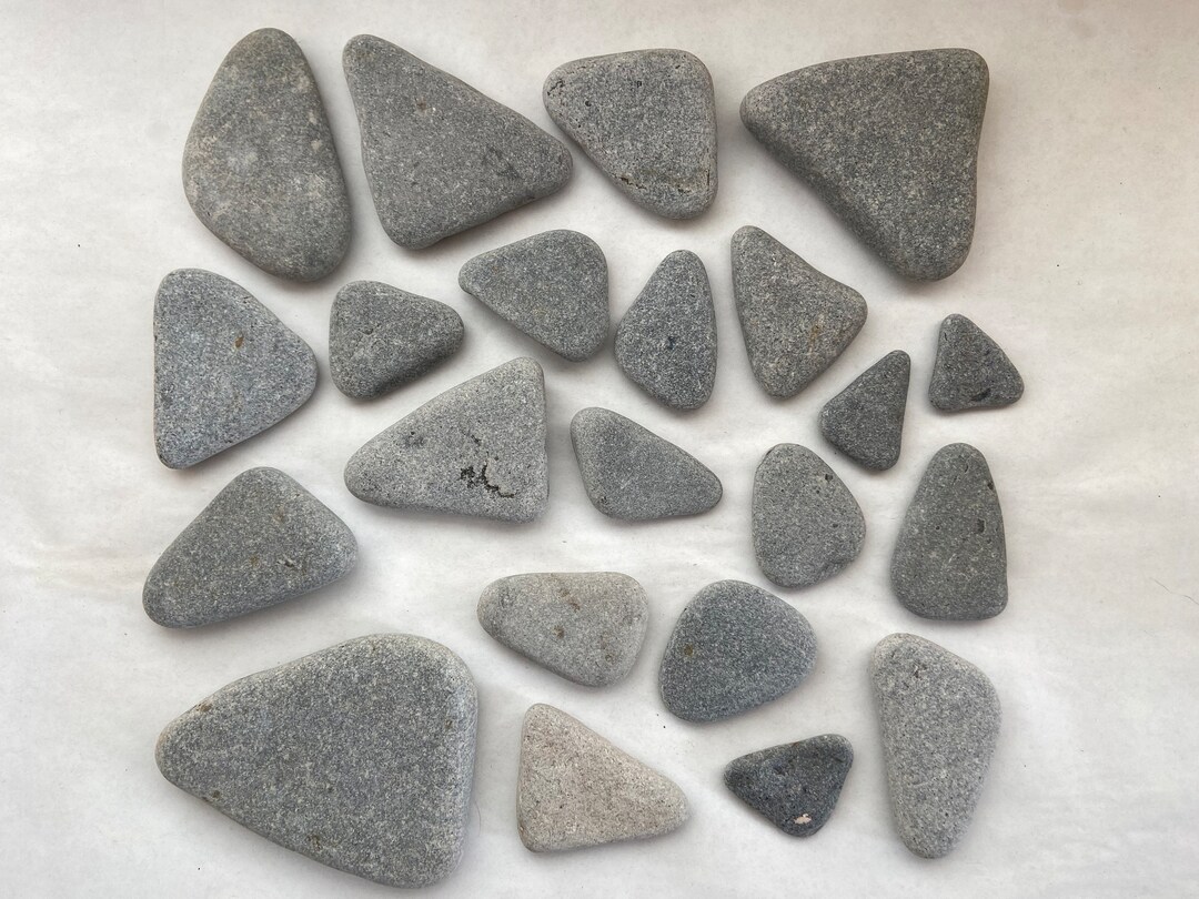 Triangle Beach Stones- Flat Rock for Stacking, Painting, Terrariums ...