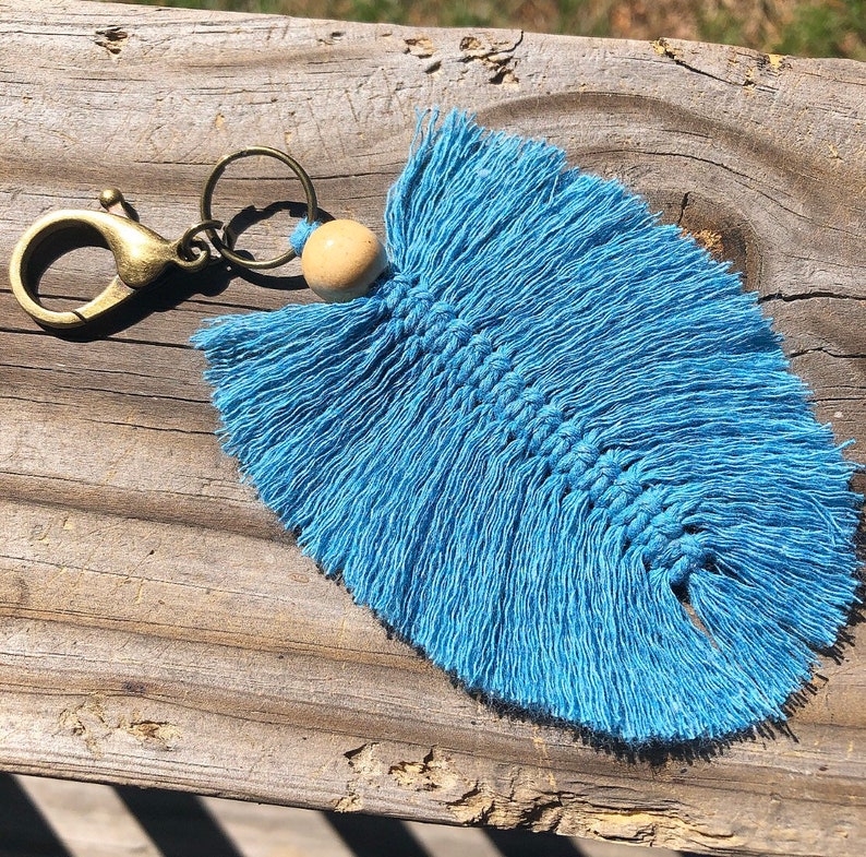 Macrame Keychains Macrame Leaf Keychain Leaf Keychain Boho - Etsy