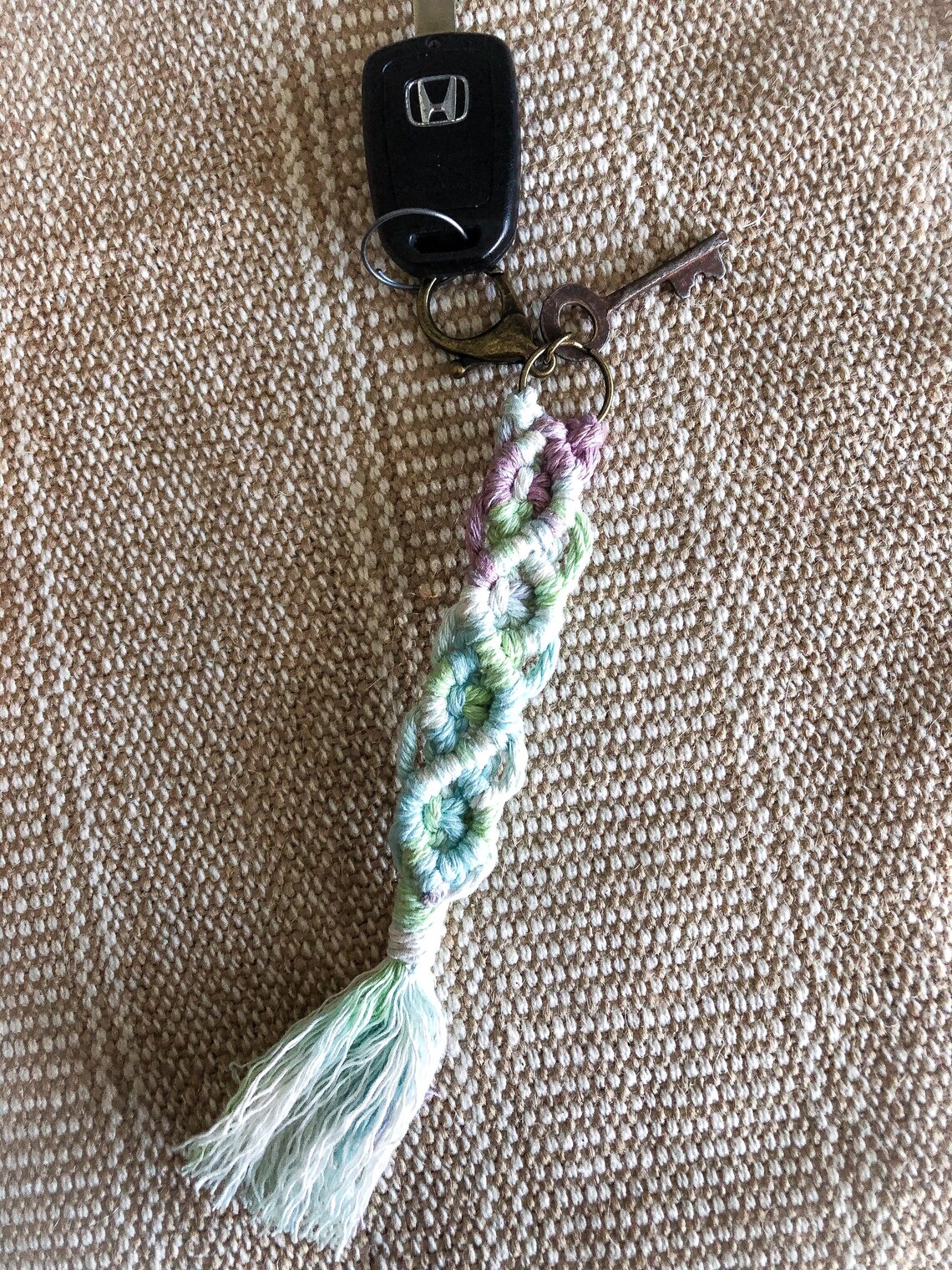 Tie Dyed Macrame Keychain Macrame Tie Dye Keychain Tie Dye - Etsy