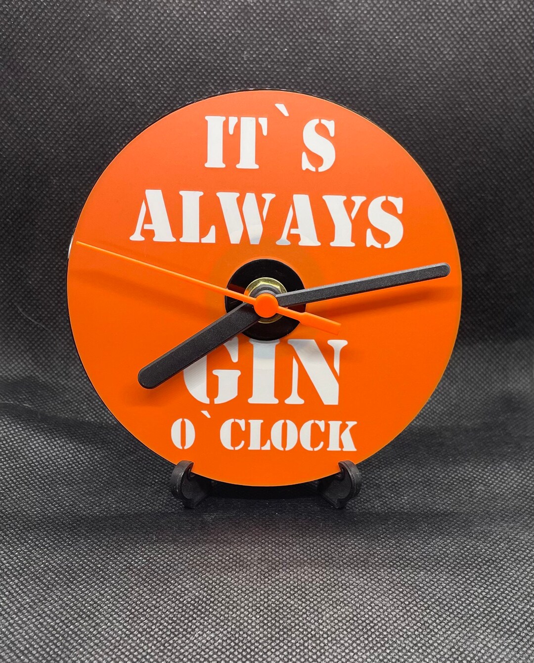 GIN Oclock Cd Desktop Clock Freestanding or Wall Mountable Fathers Day ...