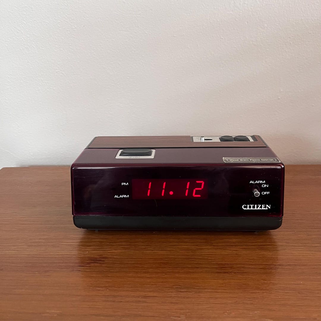 Vintage Citizen Digital Alarm Clock, Mid Century Modern - Etsy